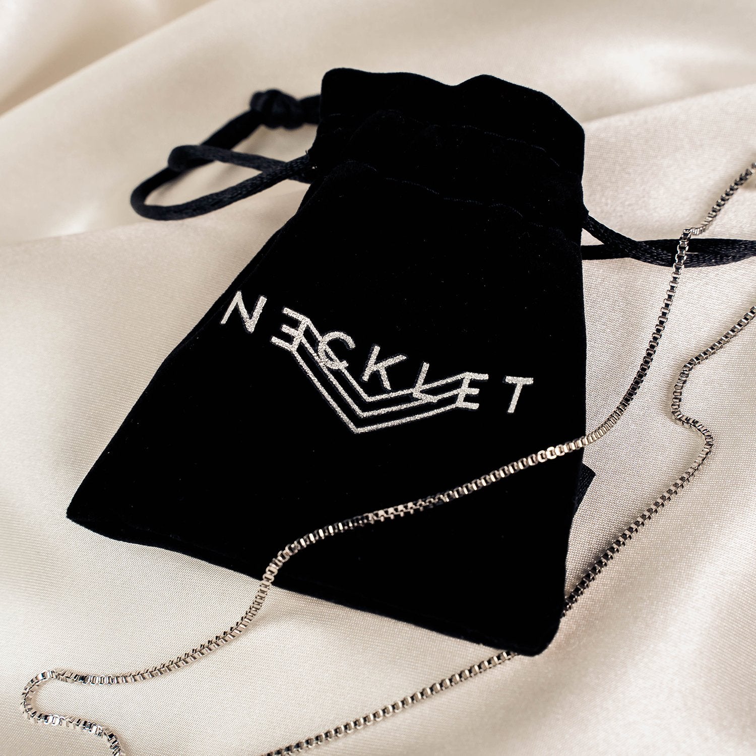 Box Chain - Choker – Necklet™